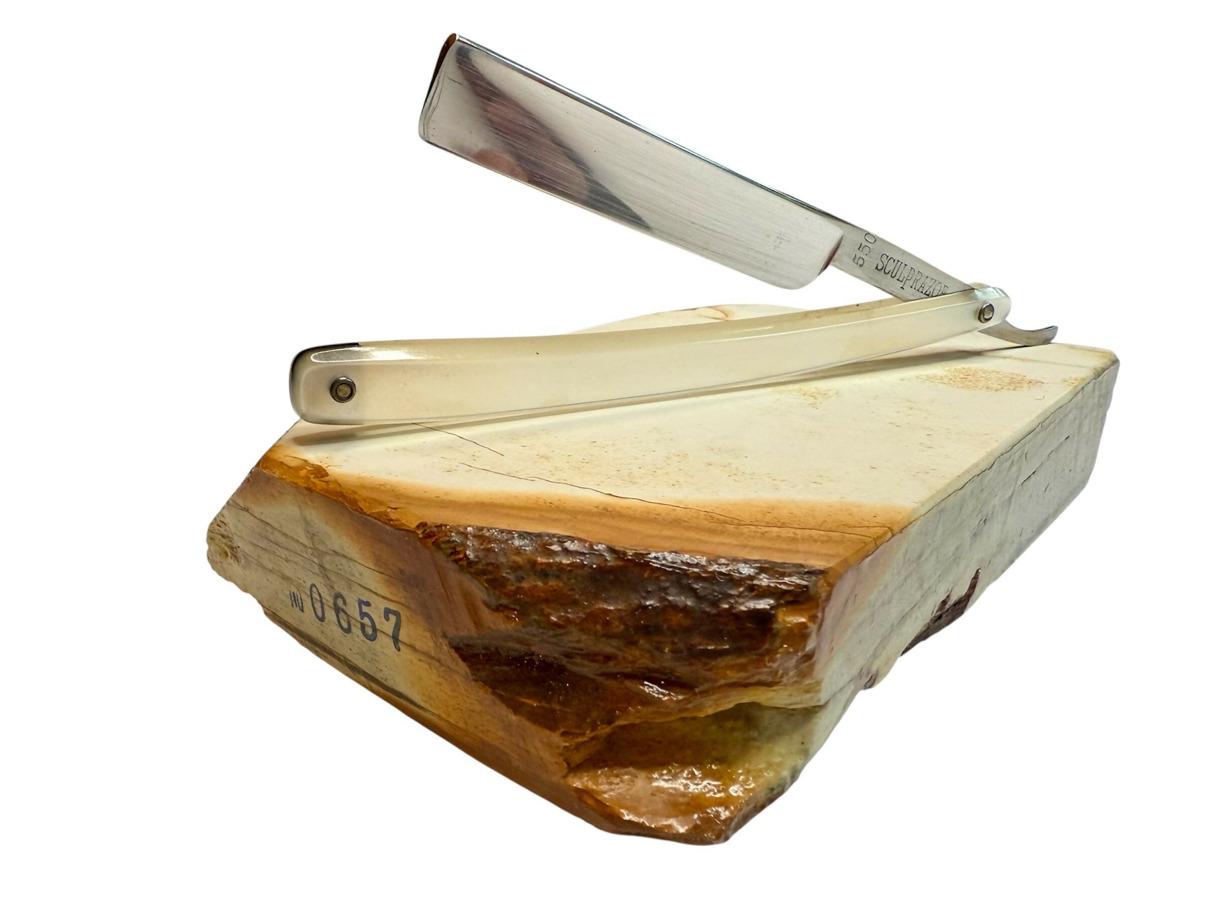Straight Razor Shave Ready ~ Tanifuji 550 Sculp Razor On a Okudono Hon